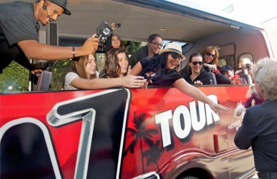 Starline & TMZ Bus Tours | Visit Burbank